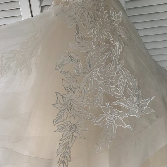Lazaro | Dresses | Lazaro 36 Wedding Dress Cream Ball Gown | Poshmark